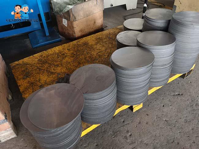 Heat Treatment Q195L 2.0mm FUWA 25T Trailer Hub Cap